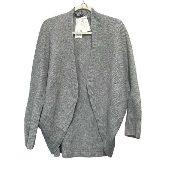 Uniqlo | Sweaters | Uniqlo Nwt 3d Knit Souffl Yarn Womens Gray Cardigan ...